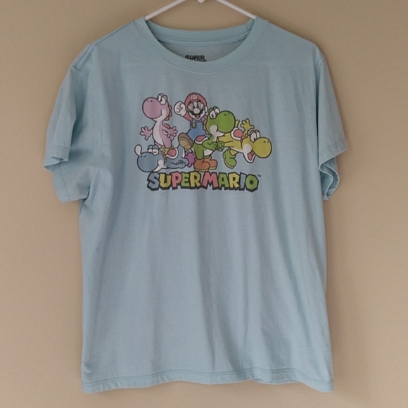 Tops | Super Mario Crew Neck Graphic Tshirt Xxl Blue | Poshmark